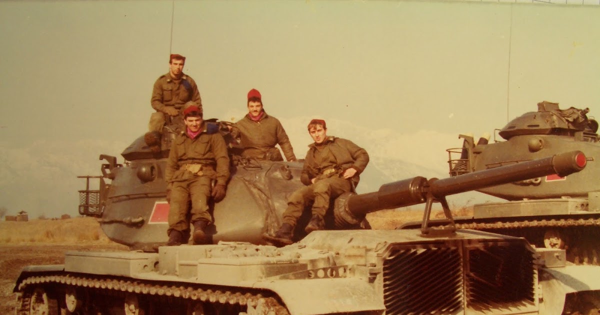 Italian armored division in attack and defense [ed.1975] – Soviet analysis